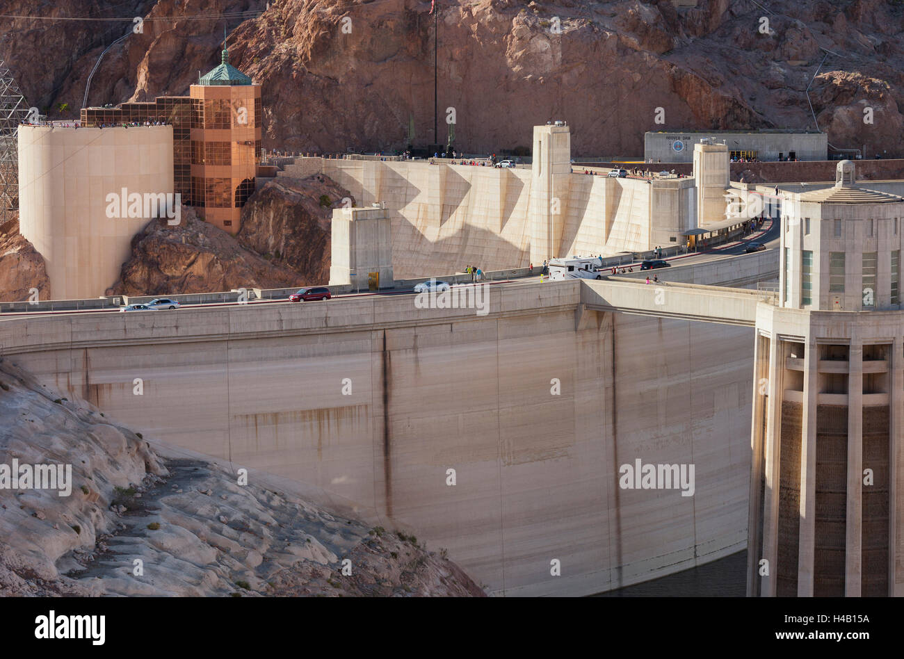 Retaining wall hi-res stock photography and images - Alamy