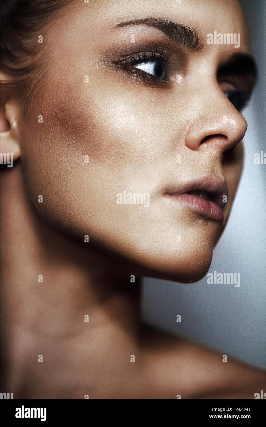 Beauty image, young woman, portrait, half profile Stock Photo - Alamy