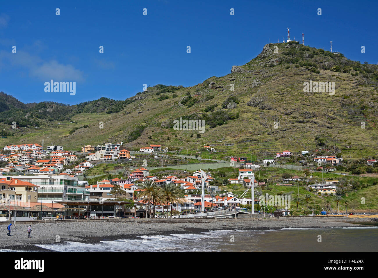 Madeira, beach and townscape of Machico Stock Photo - Alamy