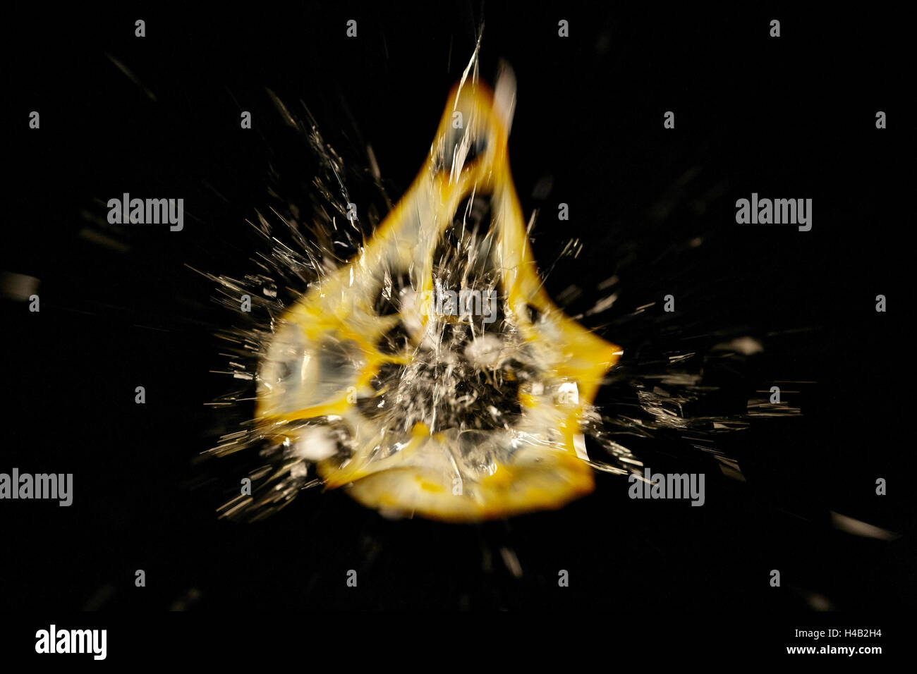 Burst egg hi-res stock photography and images - Alamy