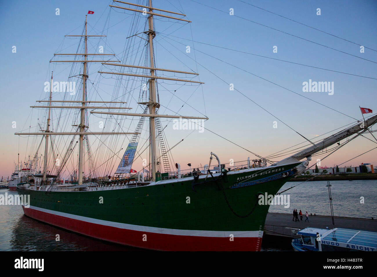 Rickmer rickmers museum ship in hi-res stock photography and images - Alamy
