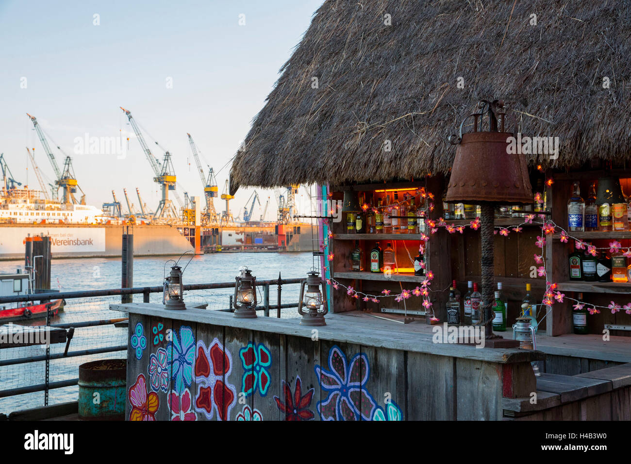 Hamburg beach bar hi-res stock photography and images - Alamy
