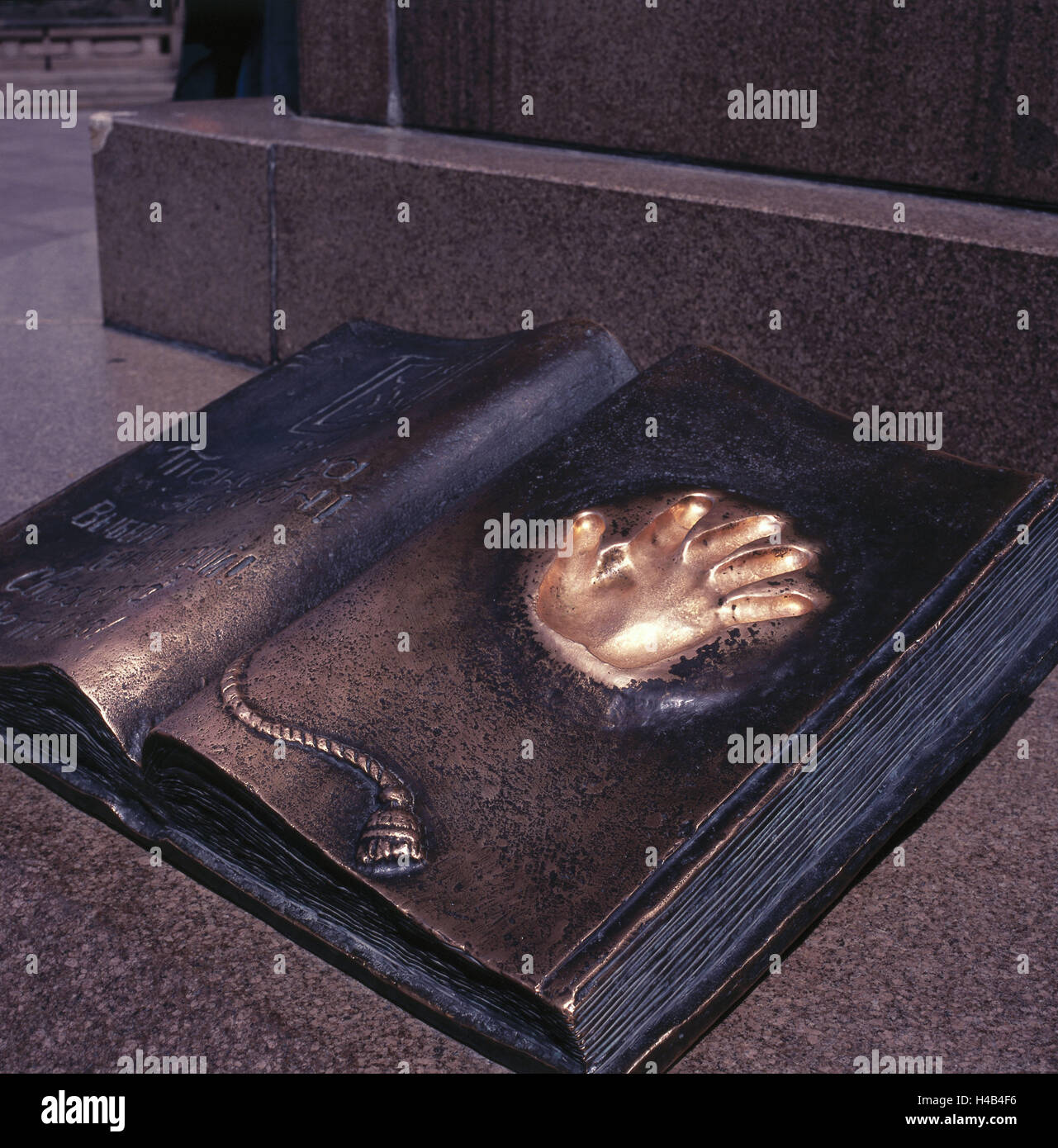 Hand impression hi-res stock photography and images - Alamy