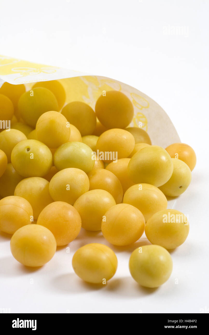 Mirabelles hi-res stock photography and images - Alamy