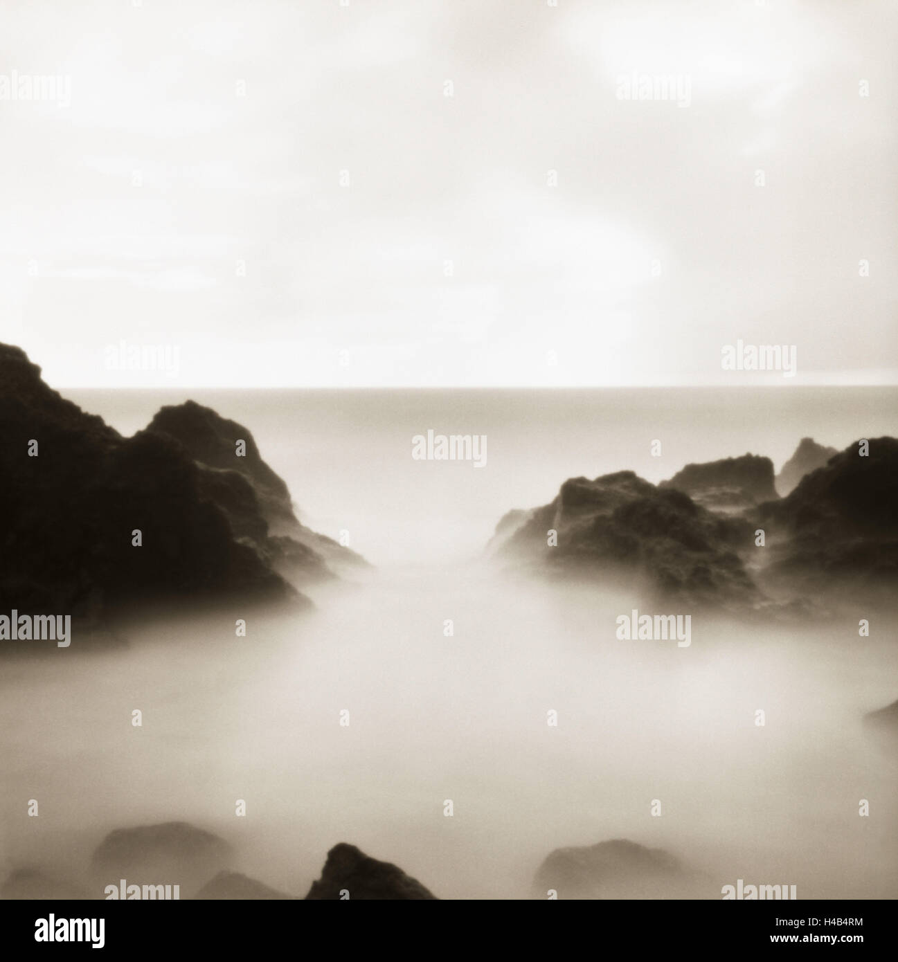Long exposure with pinhole camera hi-res stock photography and images ...