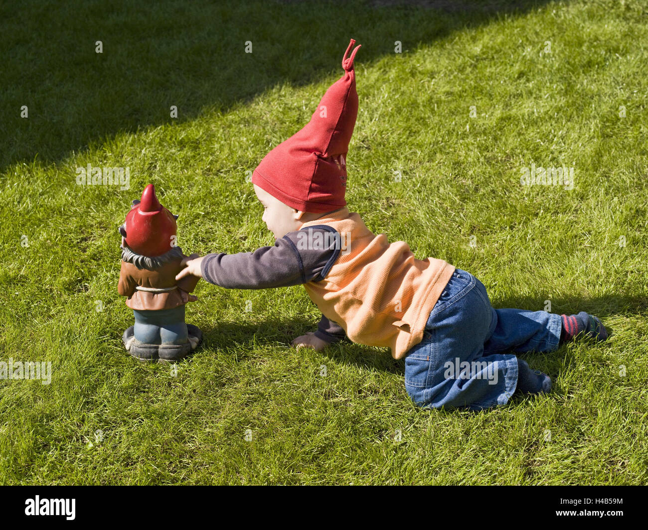 Creep summer hi-res stock photography and images - Alamy