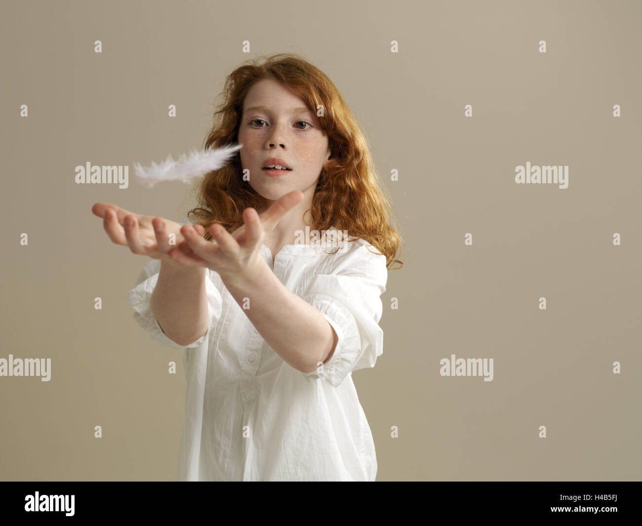 Girls, red-haired, hands, feather, trap, half portrait, person, child ...