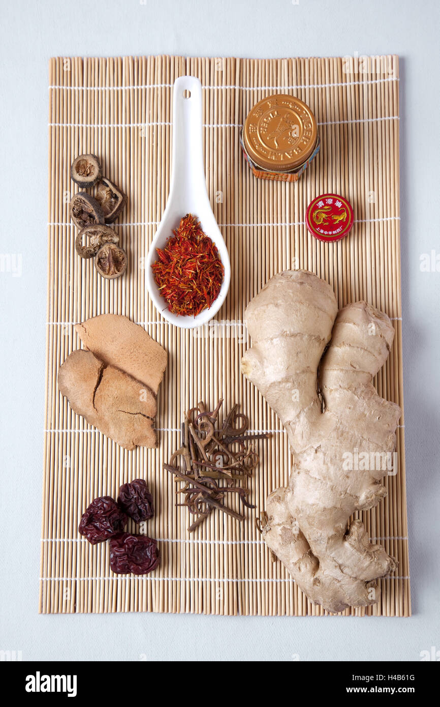 Chinese medicine tiger hi-res stock photography and images - Alamy