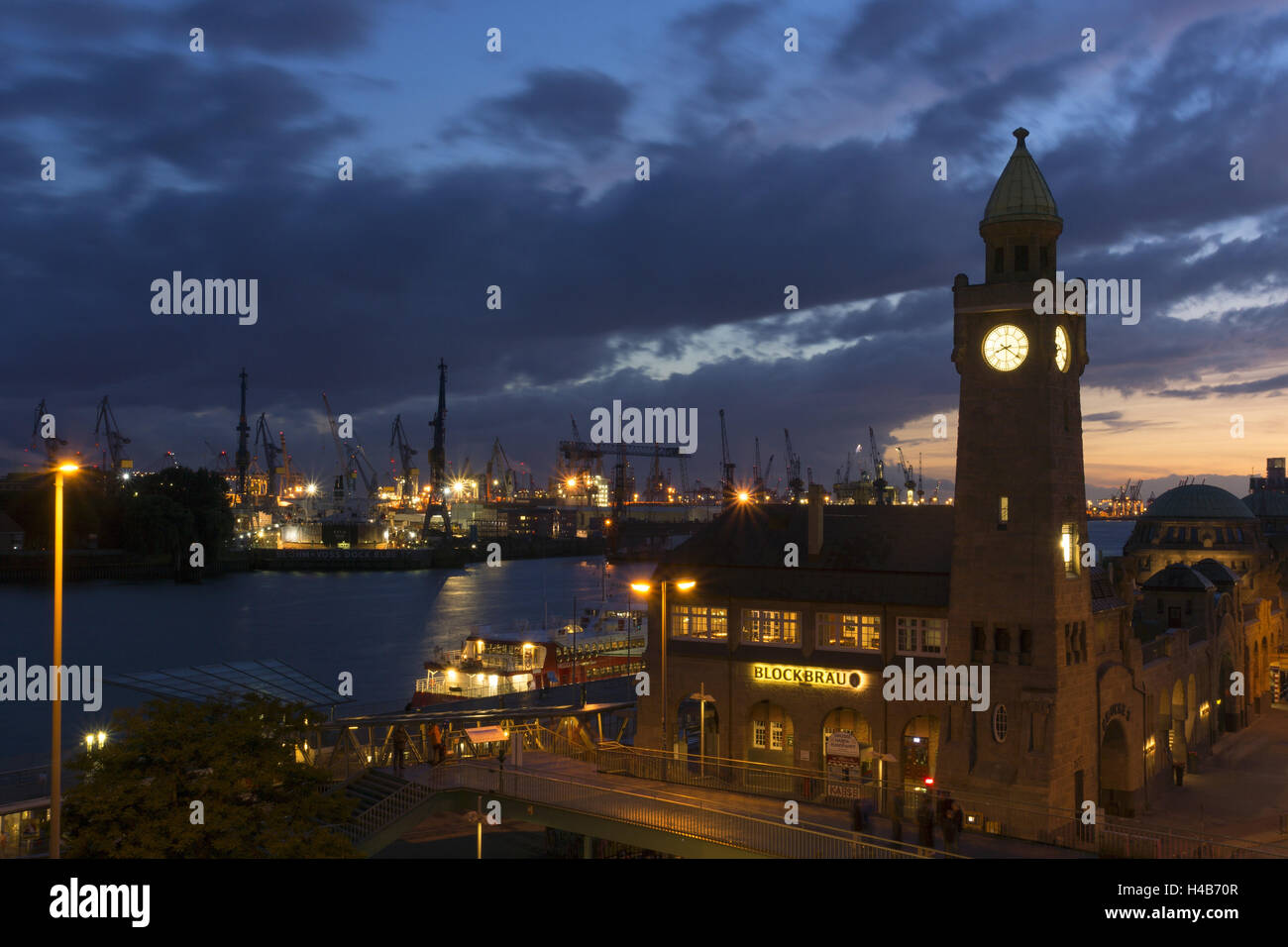 Hamburg, landing stages, dusk Stock Photo - Alamy