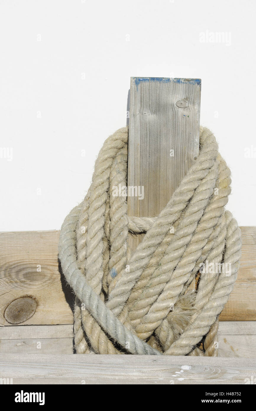 Fence detail wooden pole rope hi-res stock photography and images - Alamy