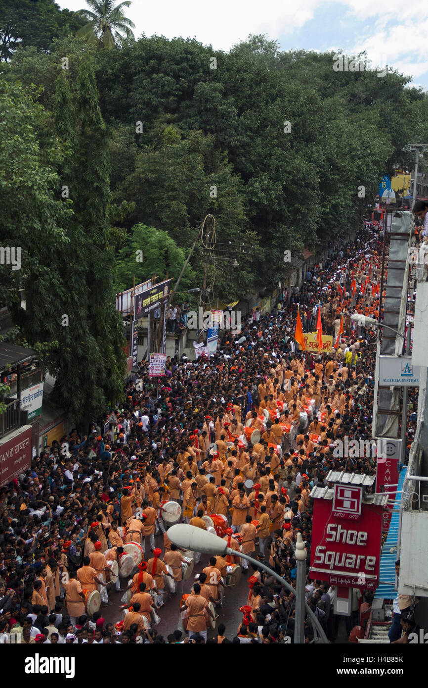 Ganesh festival procession. Pune, India Stock Photo - Alamy