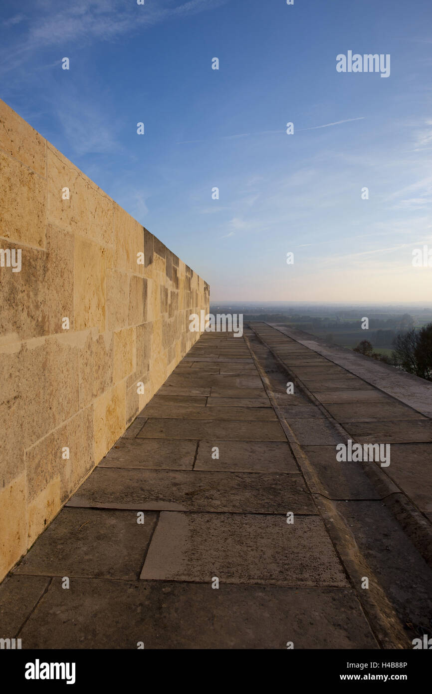 Foundation pillars hi-res stock photography and images - Alamy