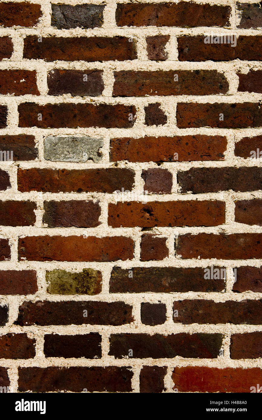 Medium brick hi-res stock photography and images - Alamy