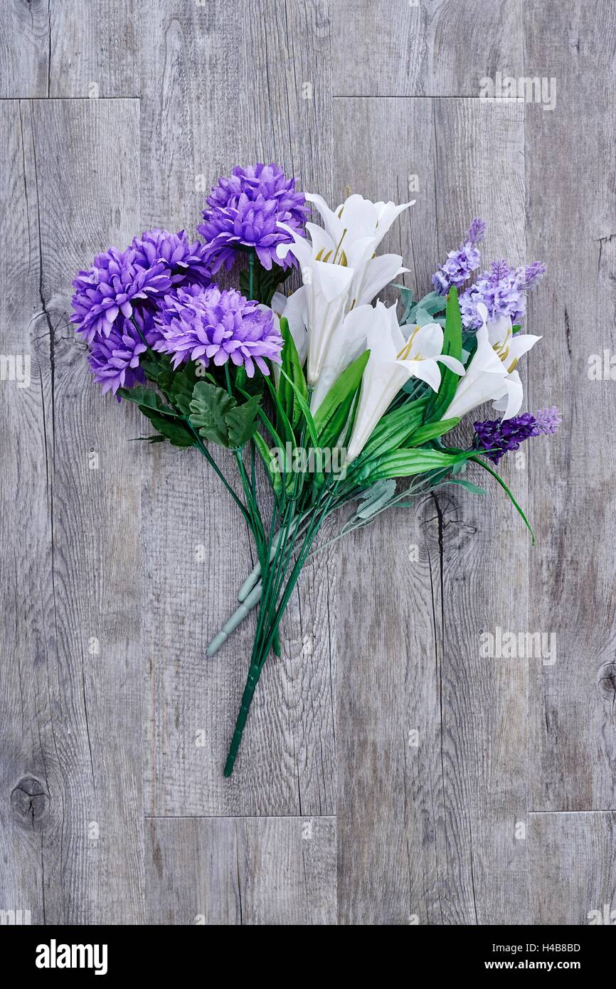 A studio photo of plastic display flowers Stock Photo - Alamy