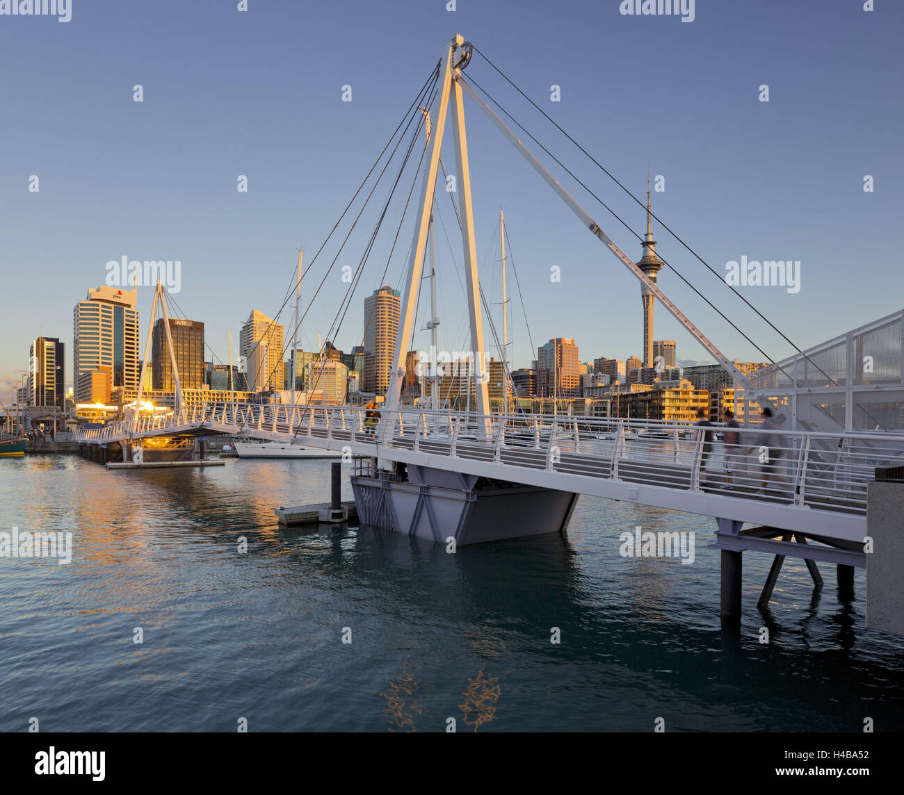 Wynyard Crossing, Viaduct Basin, skyline of Auckland, yacht, harbour ...