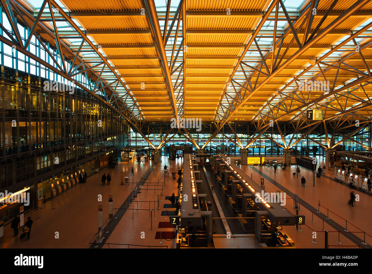 View on the terminal 2 of Hamburg airport Stock Photo - Alamy