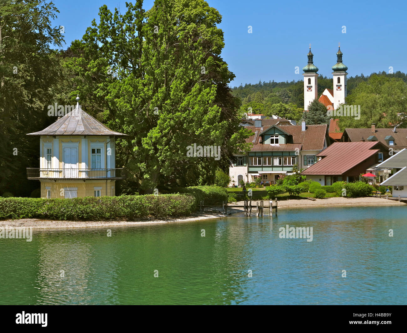 Germany, Upper Bavaria, Fünfseenland area, Lake Starnberg, Tutzing ...