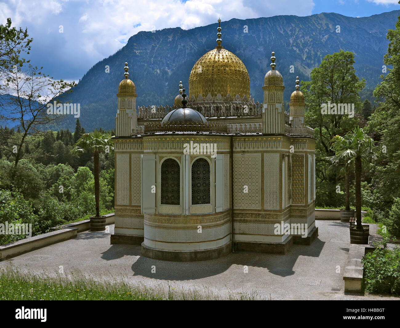 Linderhof palace hi-res stock photography and images - Alamy