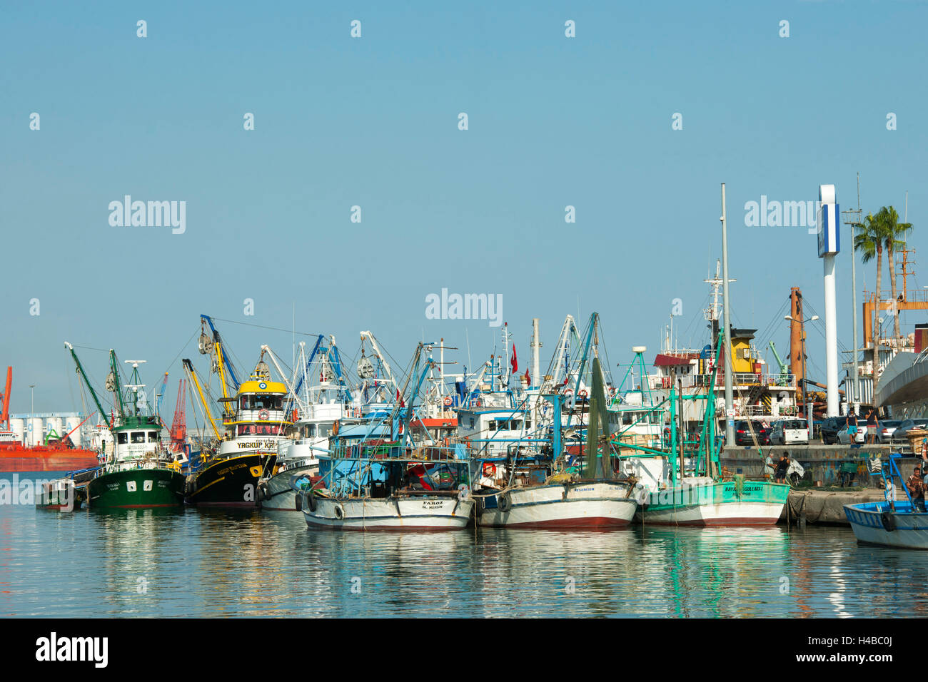 Turkey, Mersin, fishing harbour, in the background the modern ...