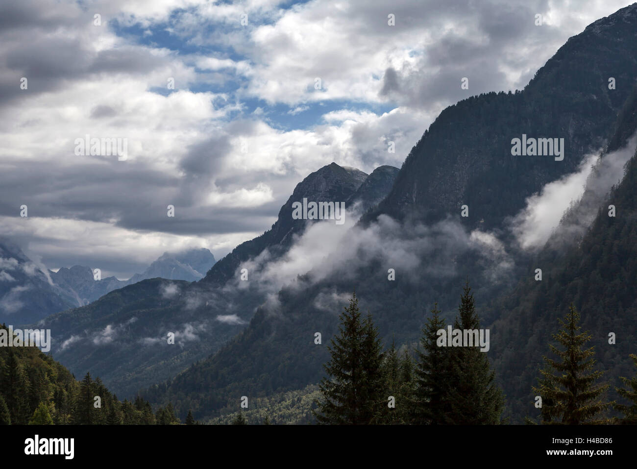 Julian alps italy hi-res stock photography and images - Alamy