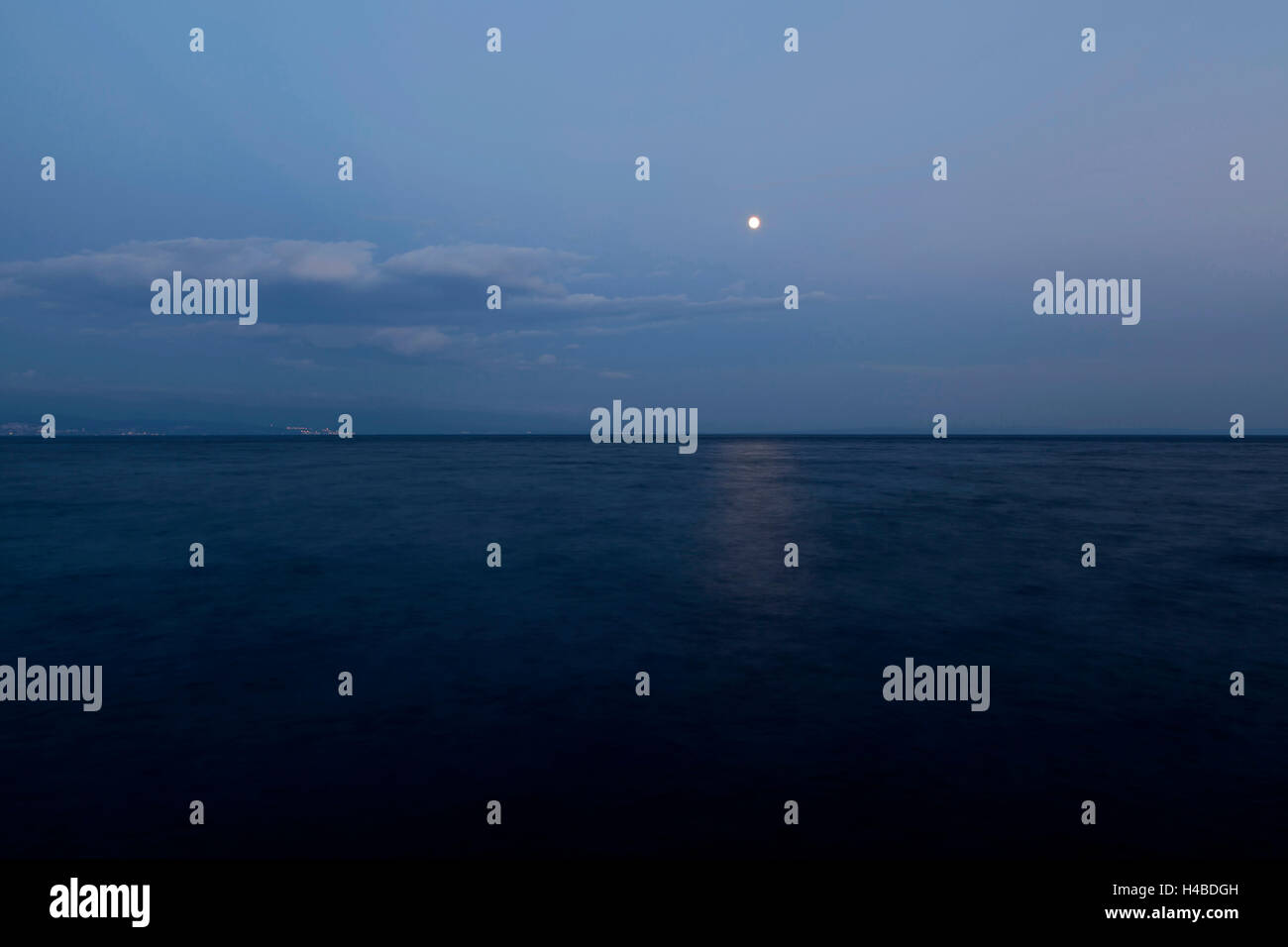 Full moon night at the Mediterranean Sea Stock Photo - Alamy
