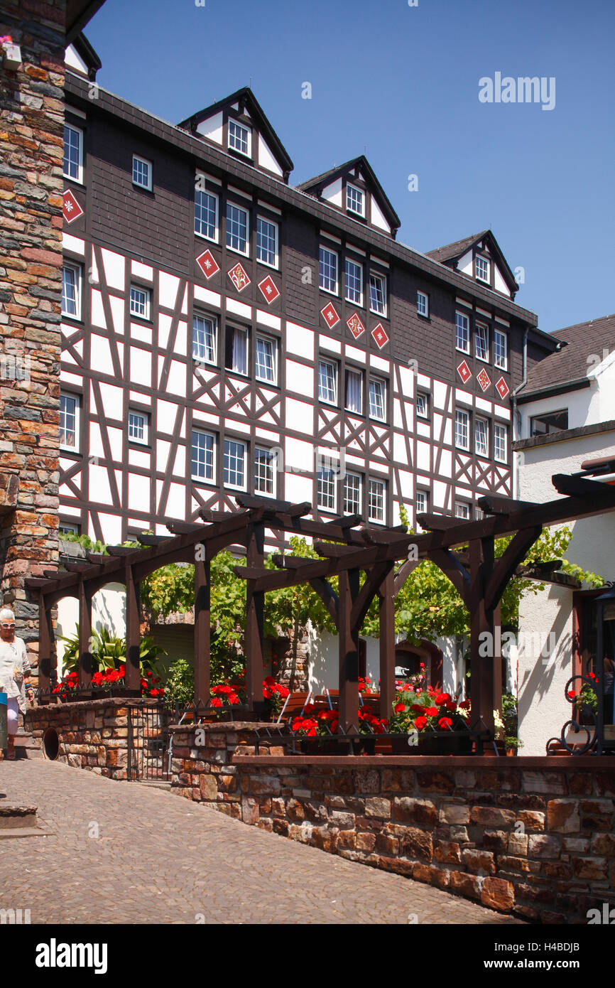 Old house in rudesheim germany hi-res stock photography and images - Alamy