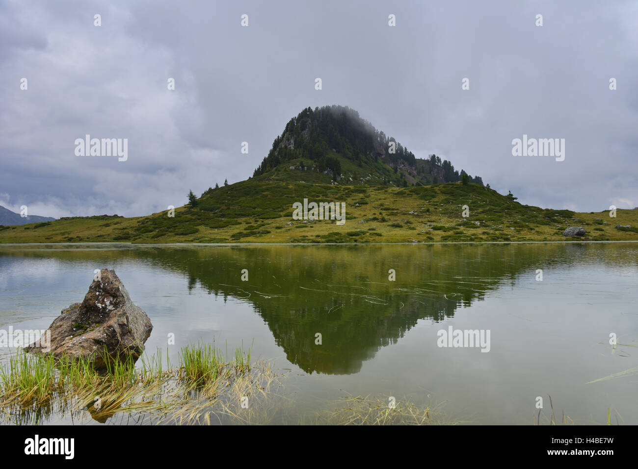 Lago delle Buse Stock Photo - Alamy