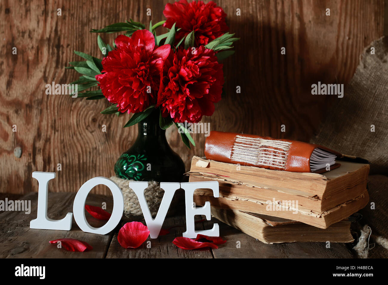 old book and word love Stock Photo - Alamy
