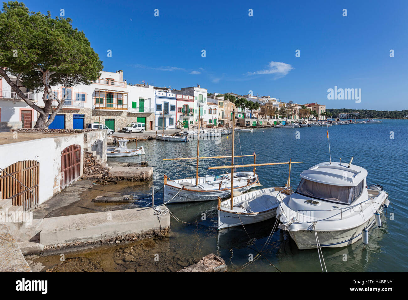 Porto colom hi-res stock photography and images - Alamy