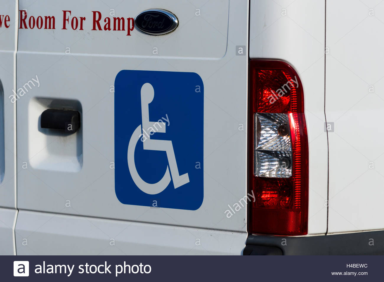 Wheelchair Logo Stock Photos & Wheelchair Logo Stock Images - Alamy
