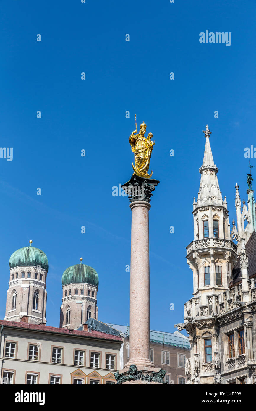Mary's Column and city hall, with the towers of the Church of Our Lady ...