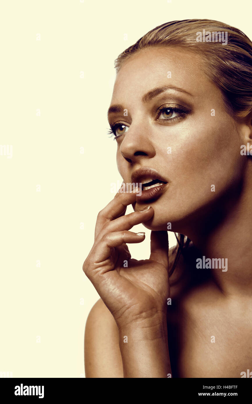 Snooty woman hi-res stock photography and images - Alamy