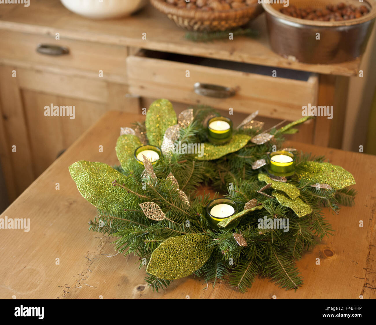 Decoration of advent wreath hi-res stock photography and images - Alamy