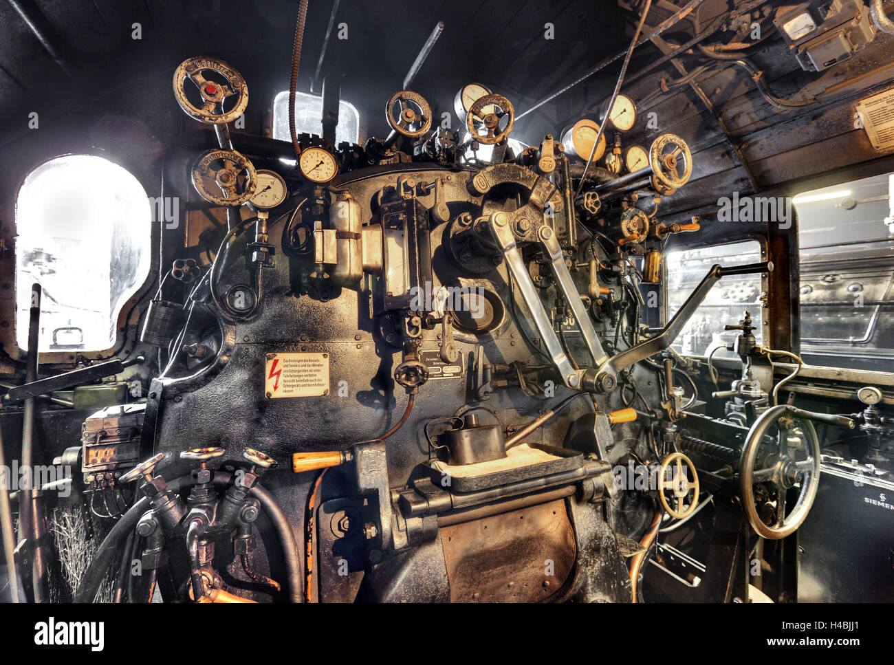 Steam engine, old, nostalgical, driver's cabin, lever, wheels, signs ...