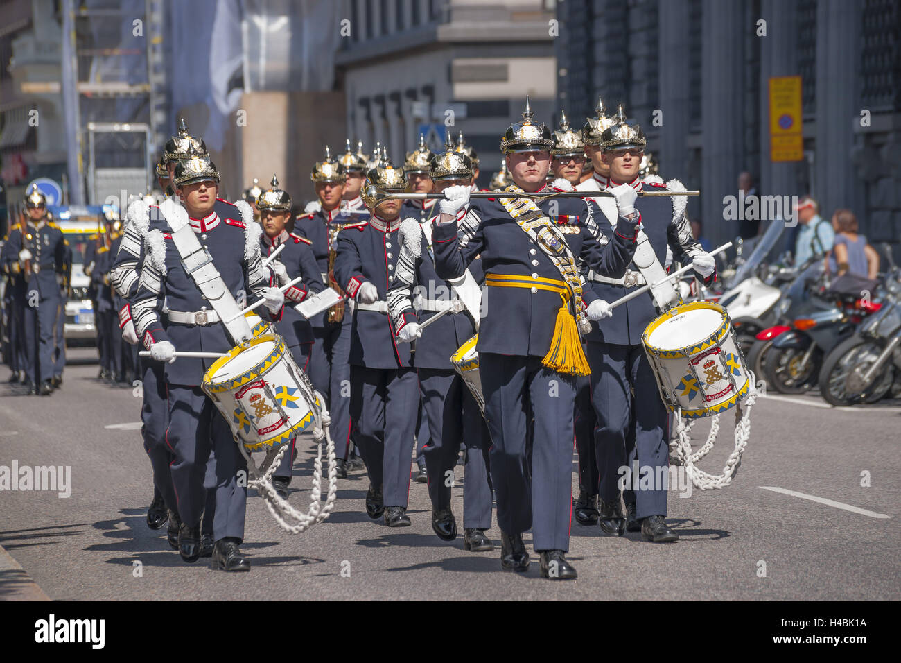 Kings guard hi-res stock photography and images - Alamy