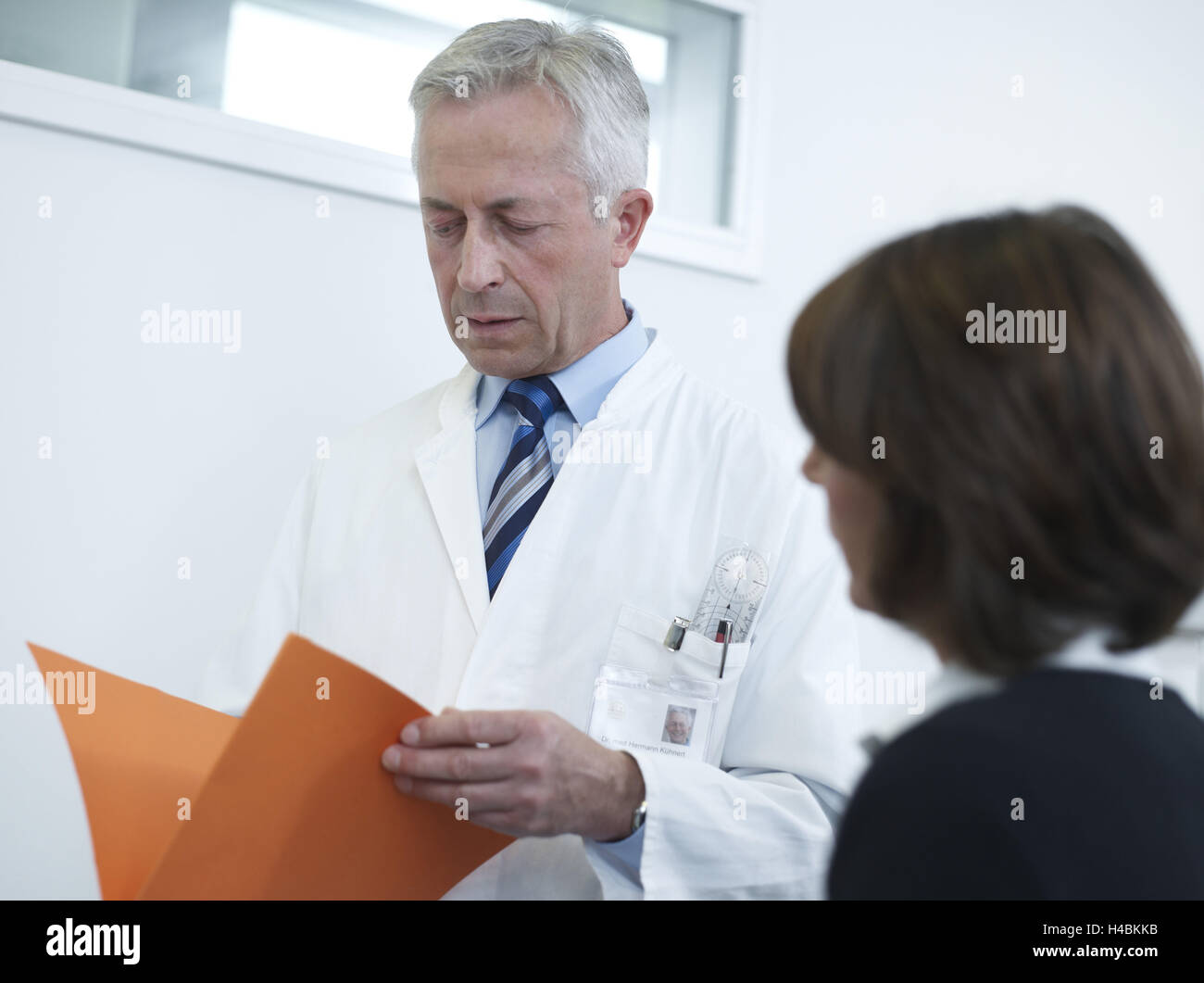 Doctors, ward physician, head of department,surgery nurse, conversation ...