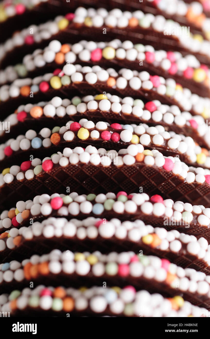 Sugar pearls, chocolate coins Stock Photo - Alamy