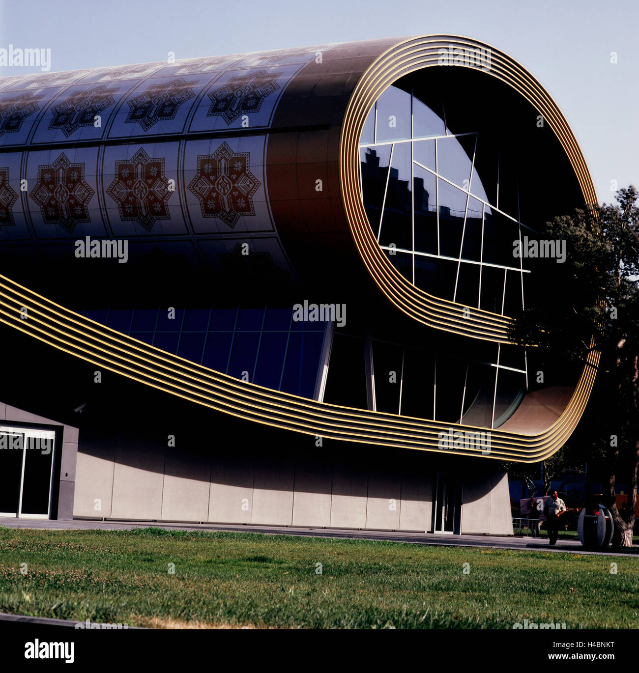 Baku azerbaijan carpet museum hi-res stock photography and images - Alamy