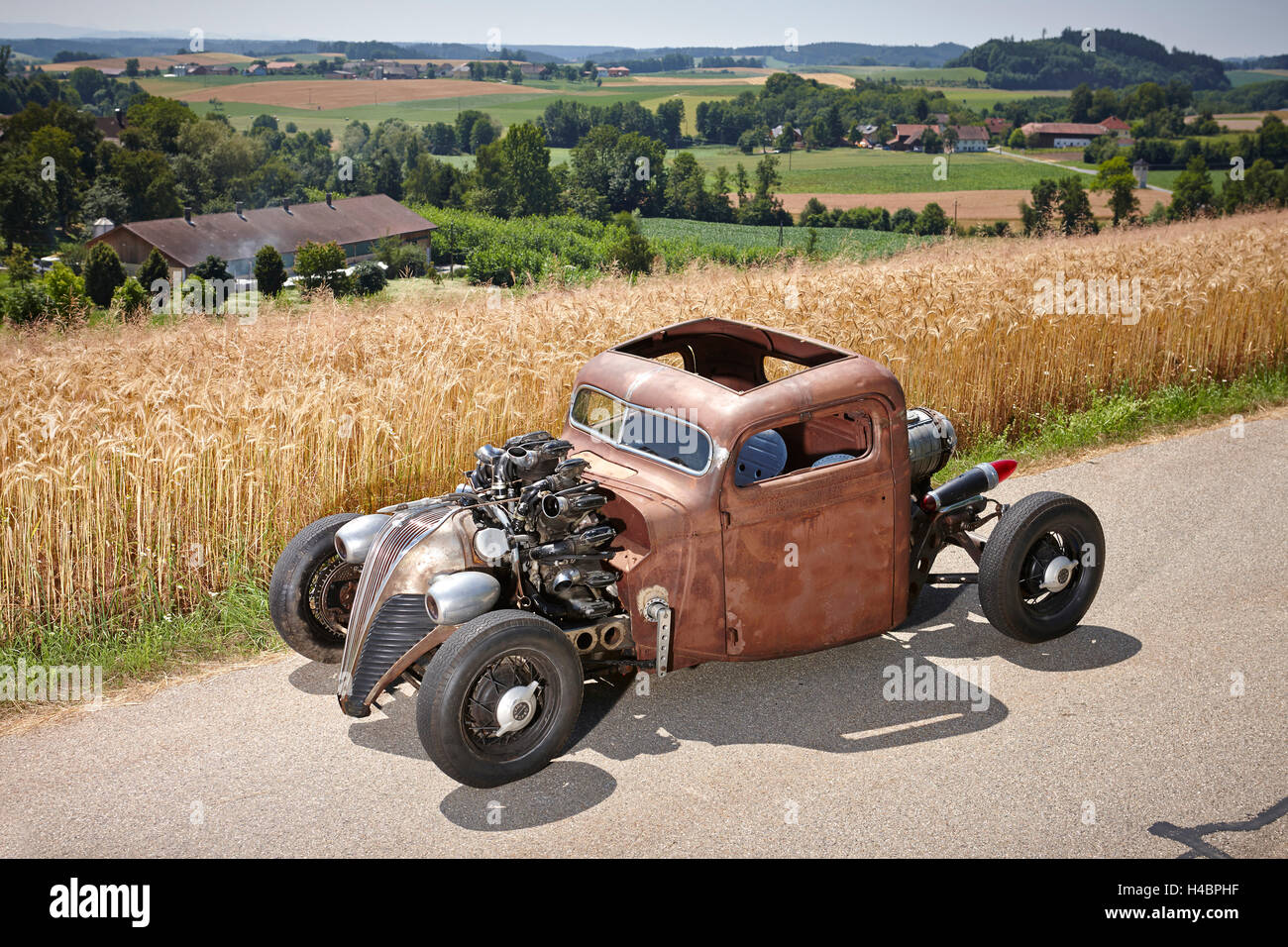 Hot-Rod, Rat-Rod, self-built with airplane radial engine Stock Photo ...