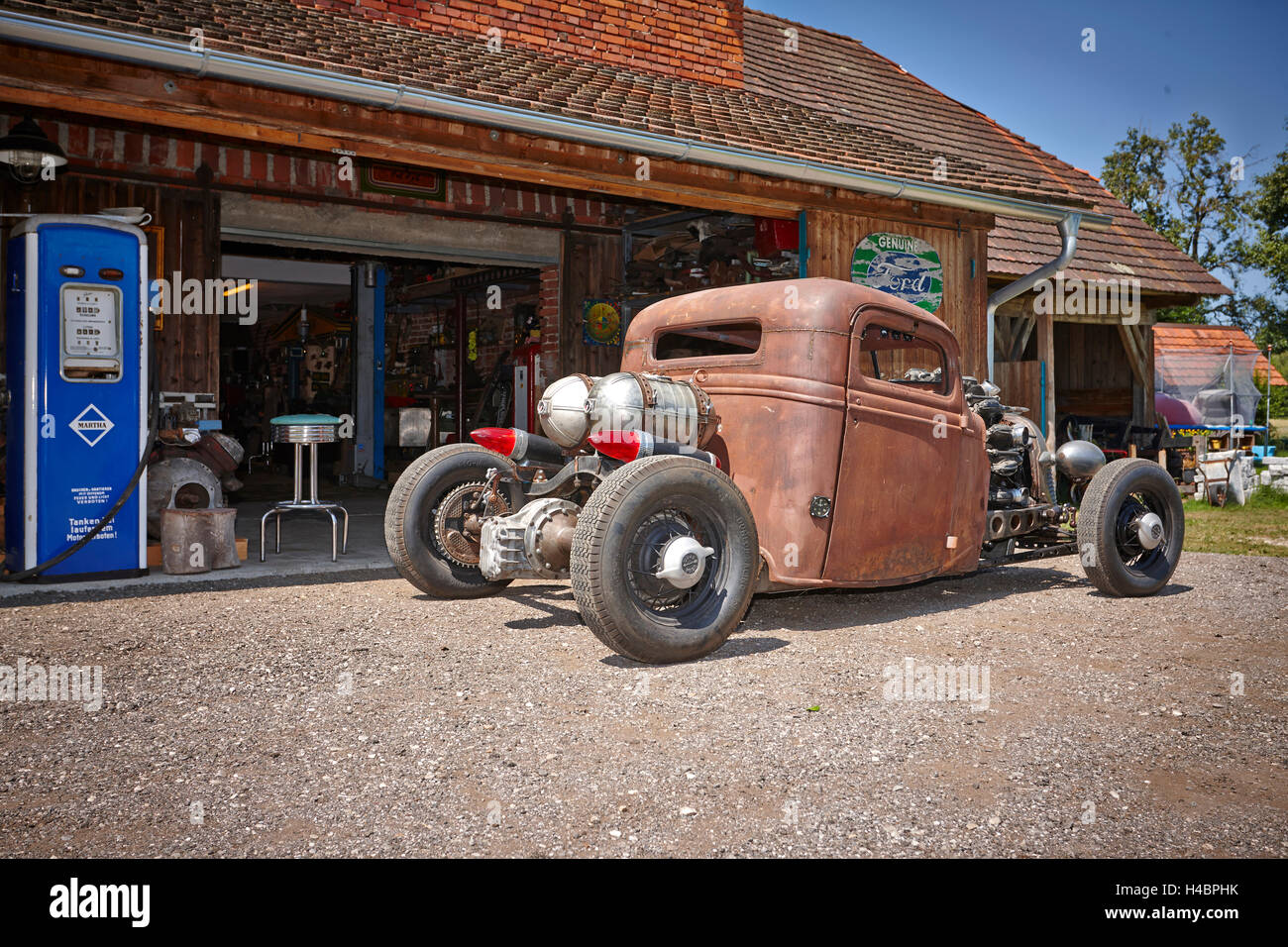 Hot-Rod, Rat-Rod, self-built with airplane radial engine Stock Photo ...