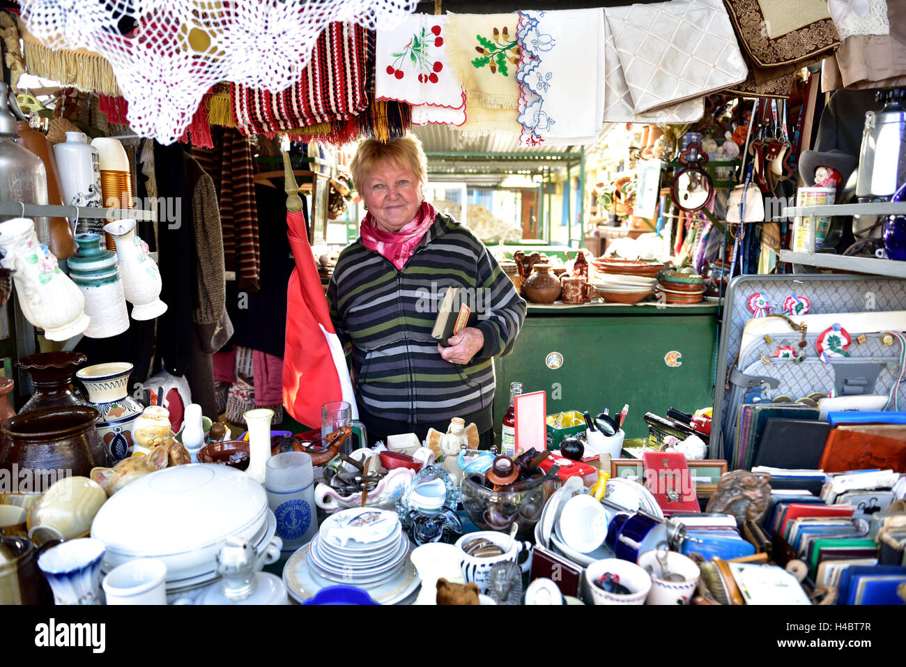 Ecseri flea market, Budapest Stock Photo - Alamy