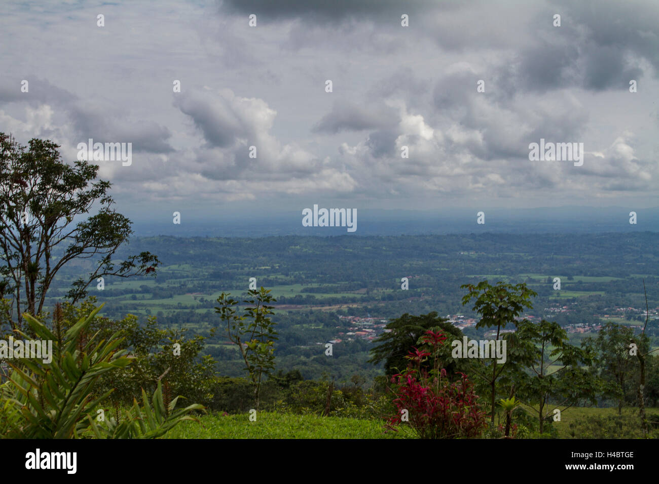 Arenal and chato volcano hi-res stock photography and images - Alamy