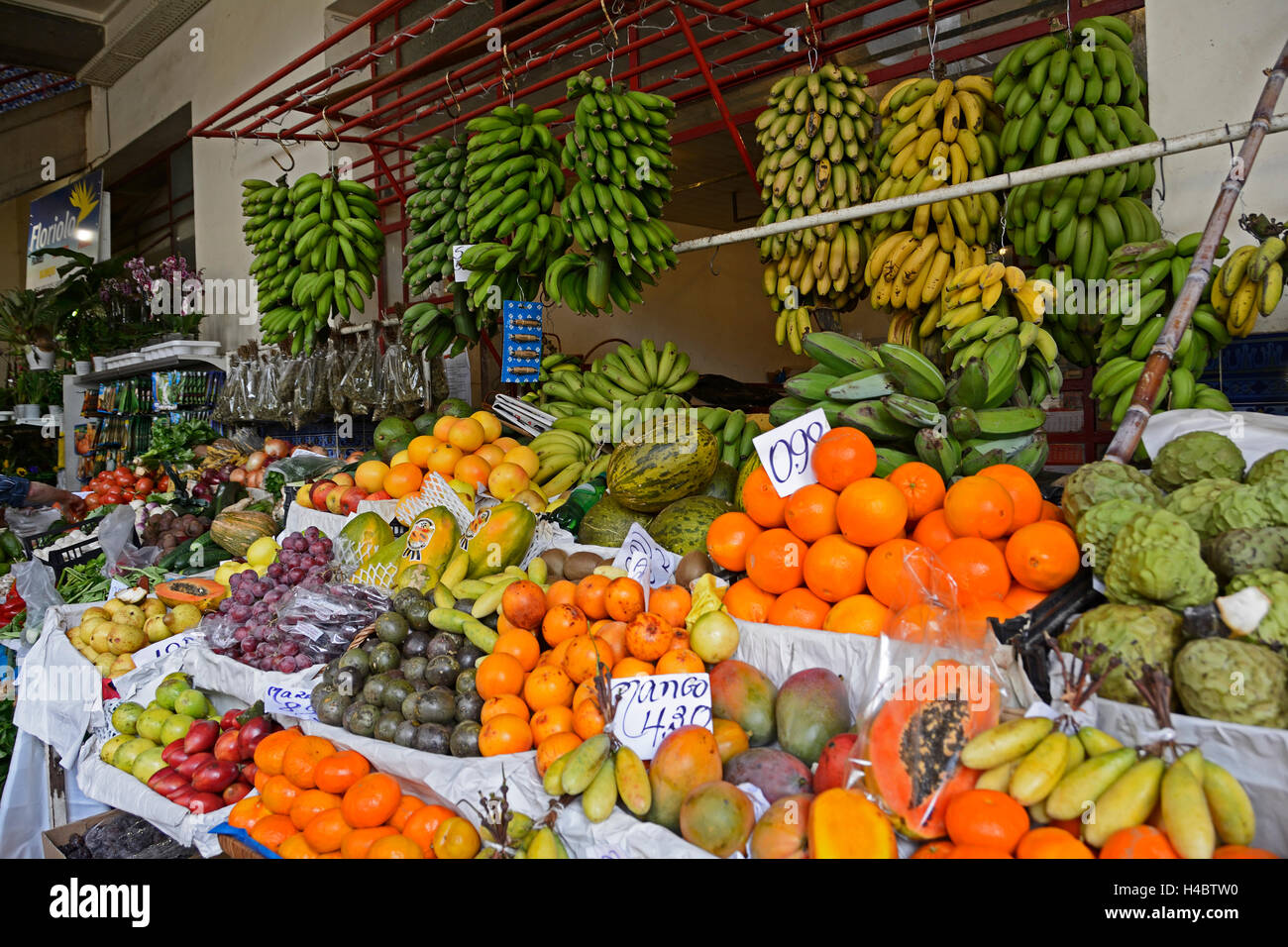 Madeira funchal in market hall hi-res stock photography and images - Alamy