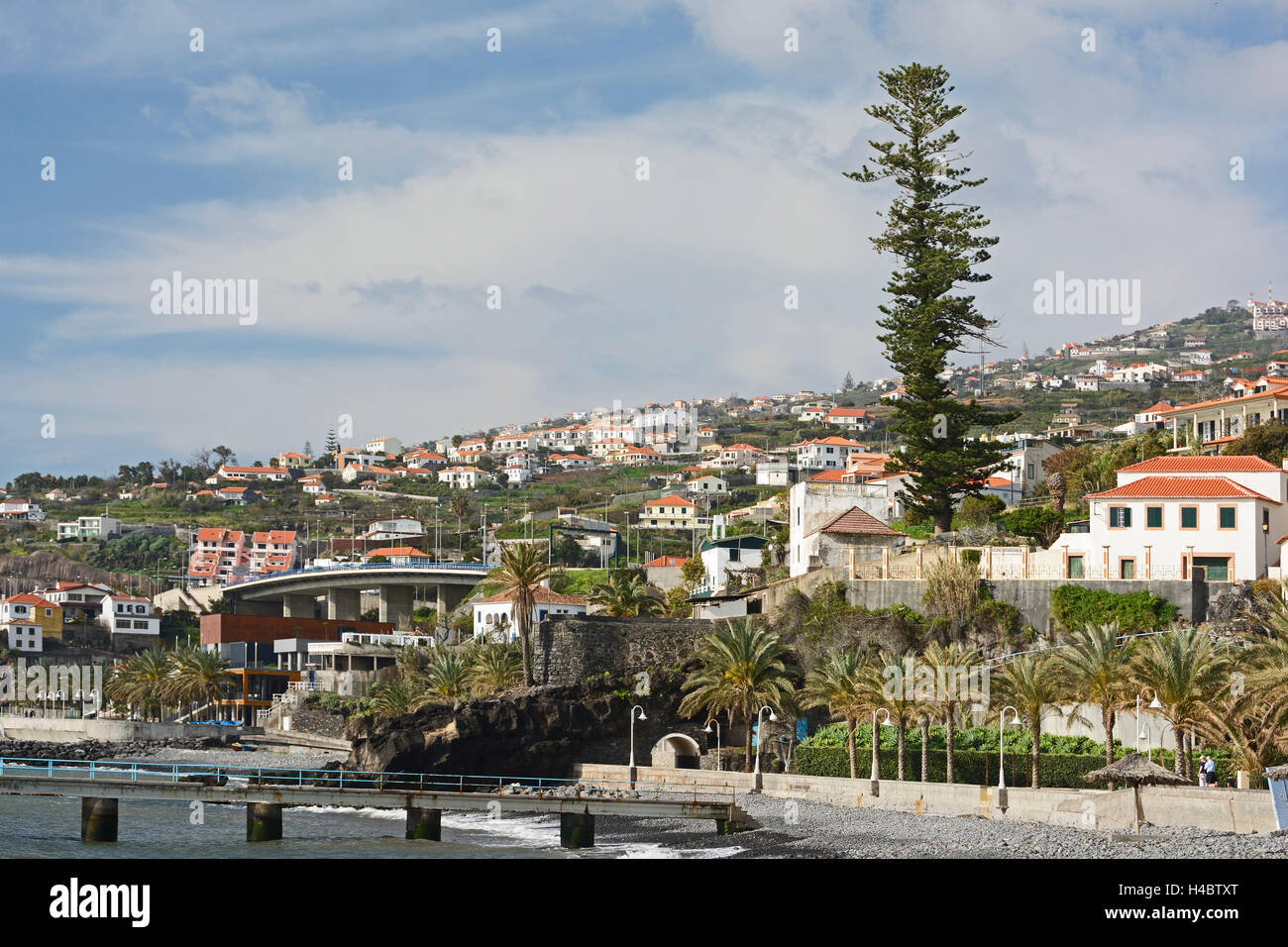 Madeira, townscape of Santa Cruz Stock Photo - Alamy