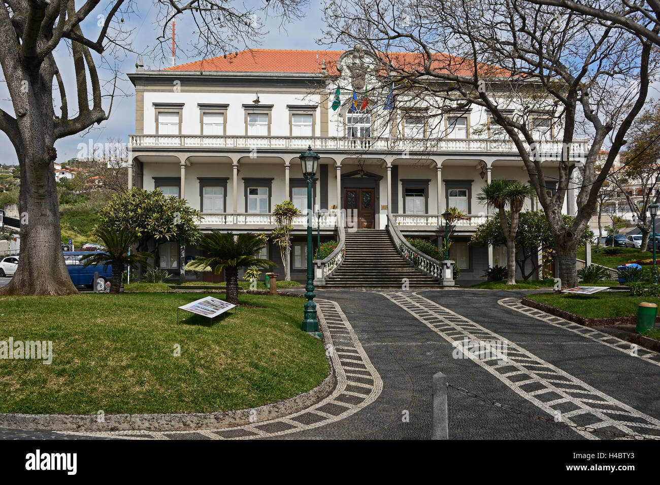 Madeira, police building of Santa Cruz Stock Photo - Alamy