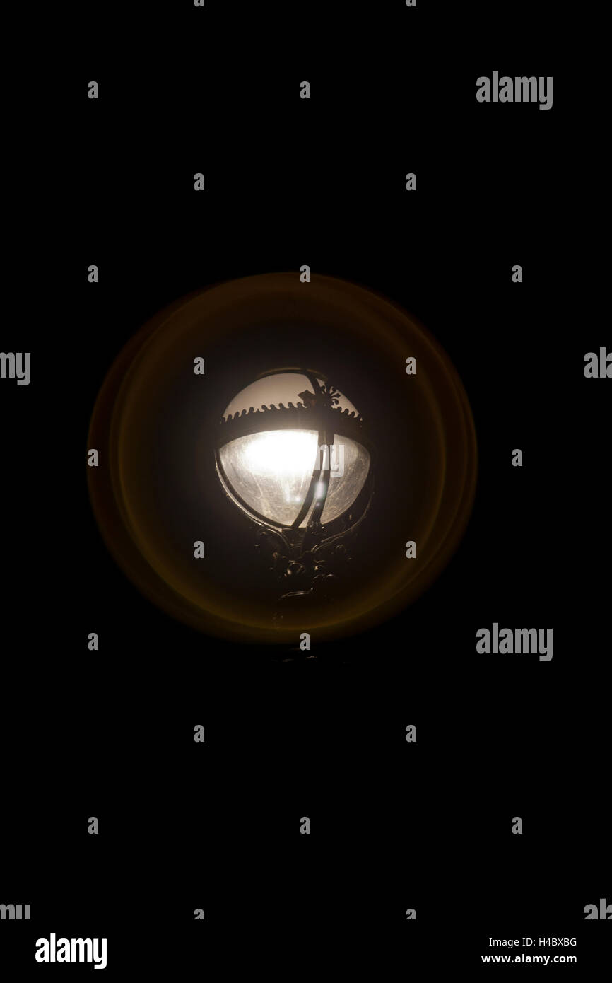 Victorian lamppost light night hi-res stock photography and images - Alamy