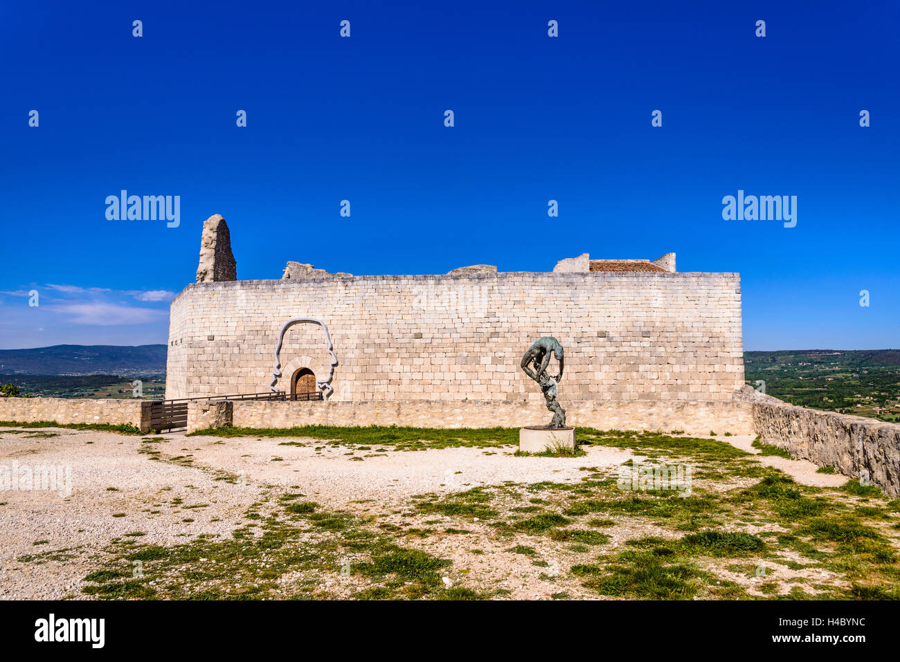 France, Provence, Vaucluse, Lacoste, castle ruin Lacoste Stock Photo ...
