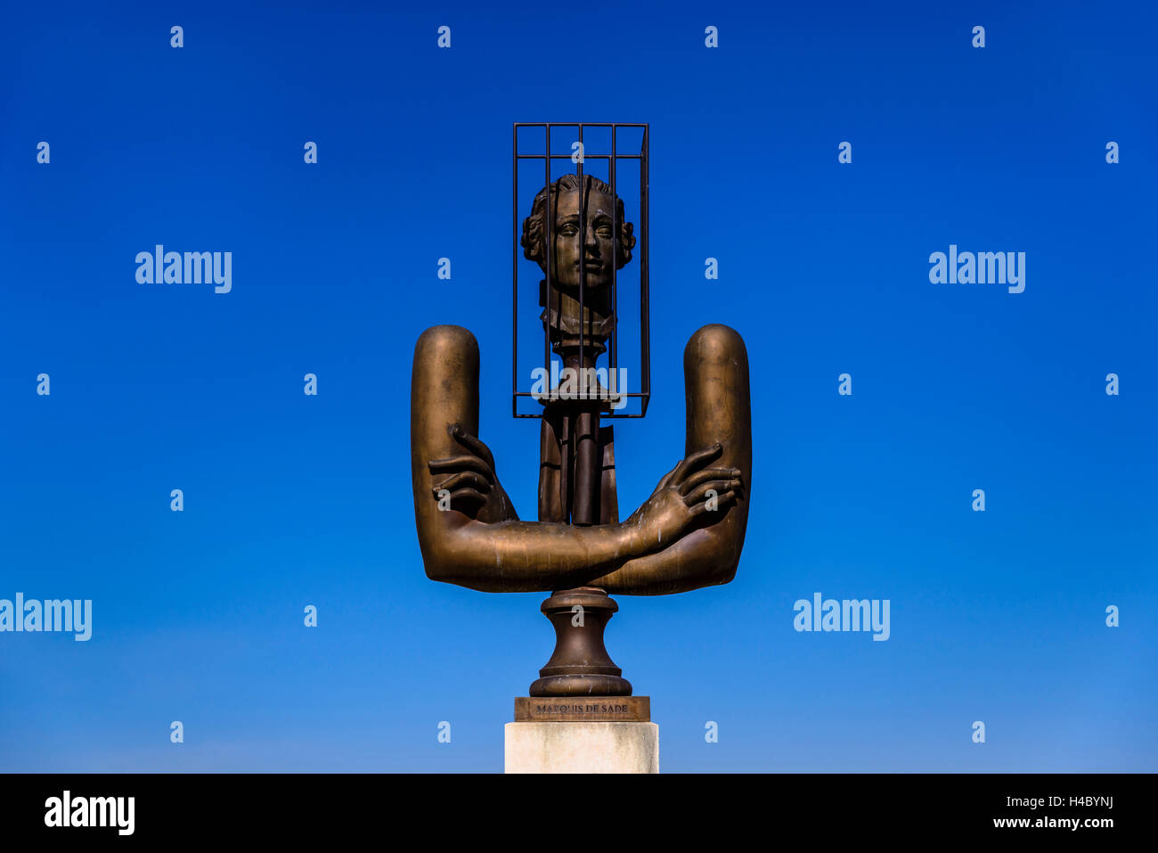 France, Provence, Vaucluse, Lacoste, castle ruin Lacoste, sculpture ...