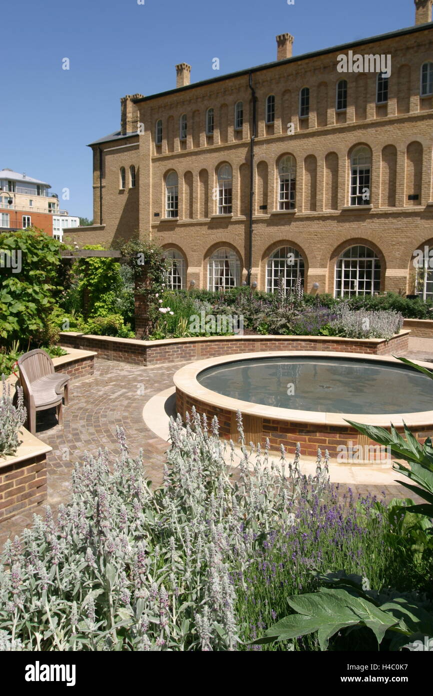 The luxury residential development at 552 Kings Road, Chelsea, London ...