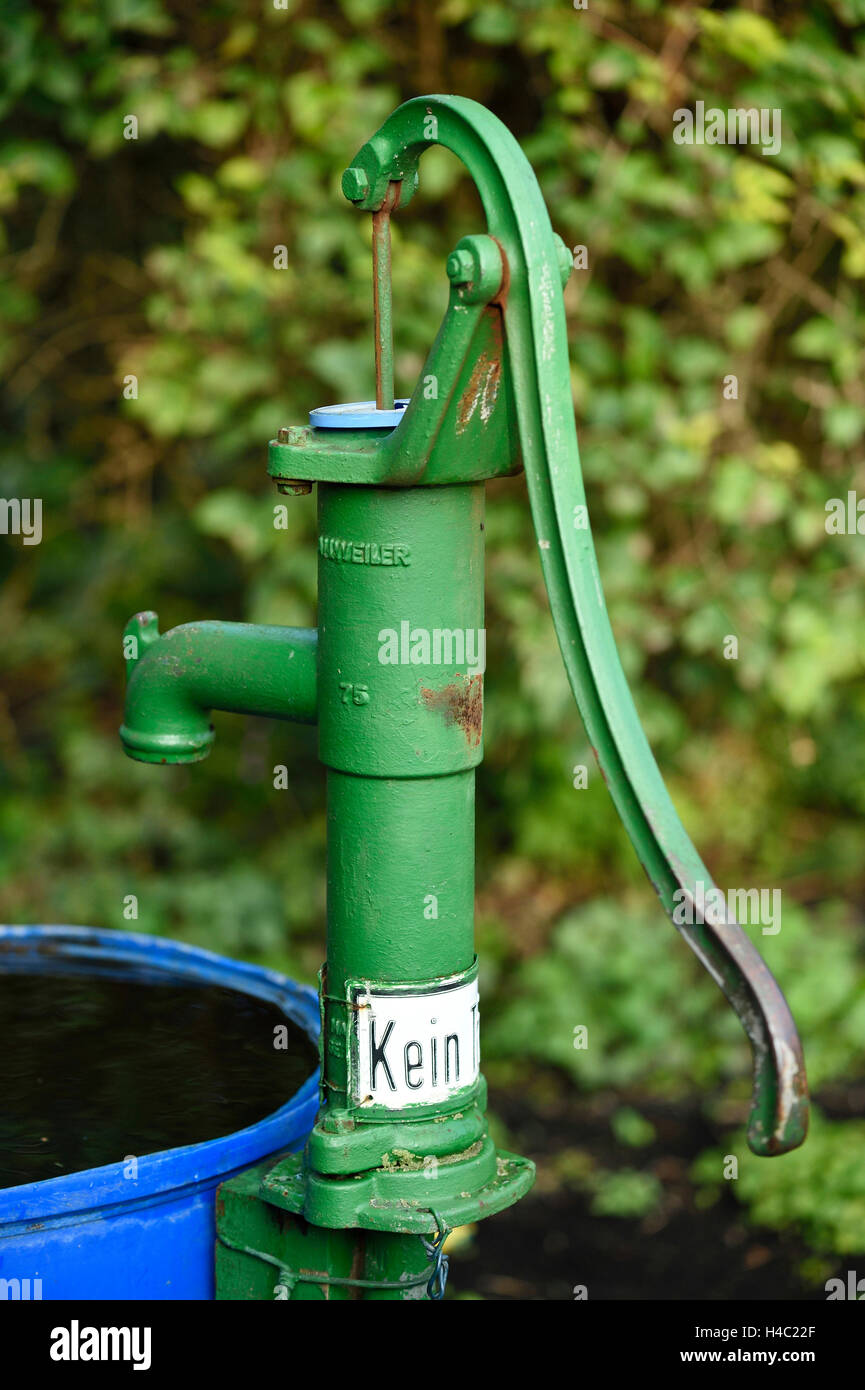 Medium well hi-res stock photography and images - Alamy